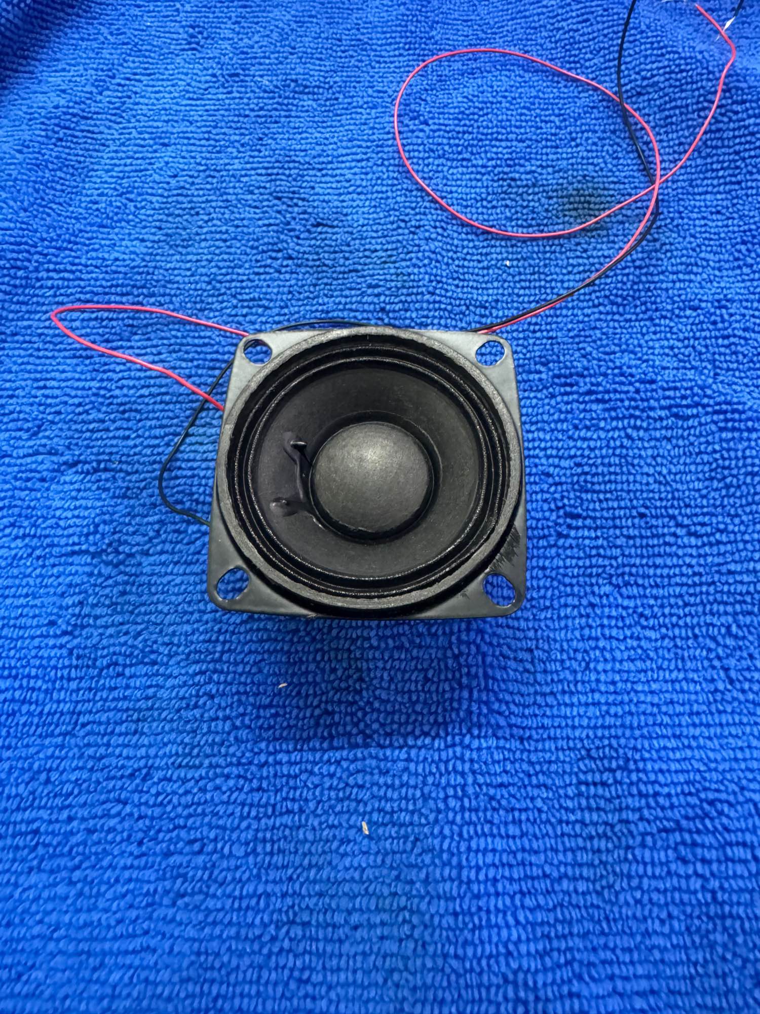 2 inch 4Ω 12W loudspeaker tweeter audio (black) is the size of the ...