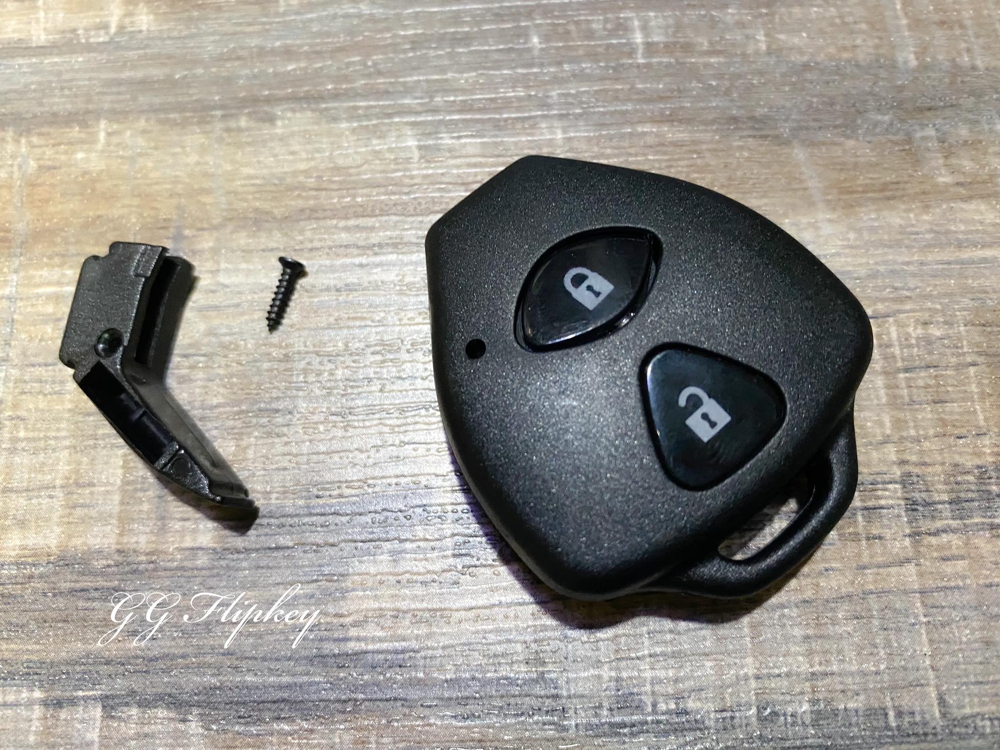 * Can put the original key from the center * 2-button Toyota Vios Yaris ...